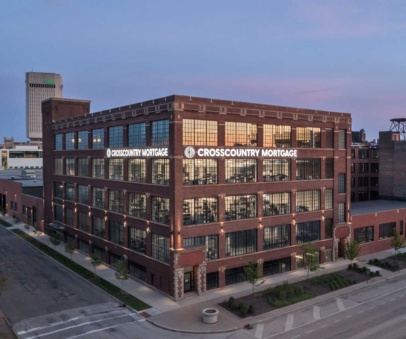 CCM Wraps Up 2022 With More Award Wins | CrossCountry Mortgage